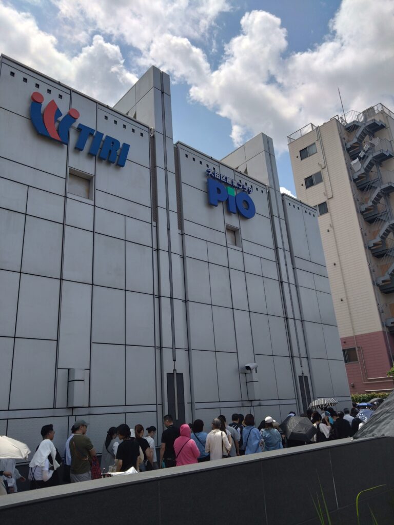 質屋シッチーのチャリティーフェアに行ってみた★ | 魔女たちのバックステージ